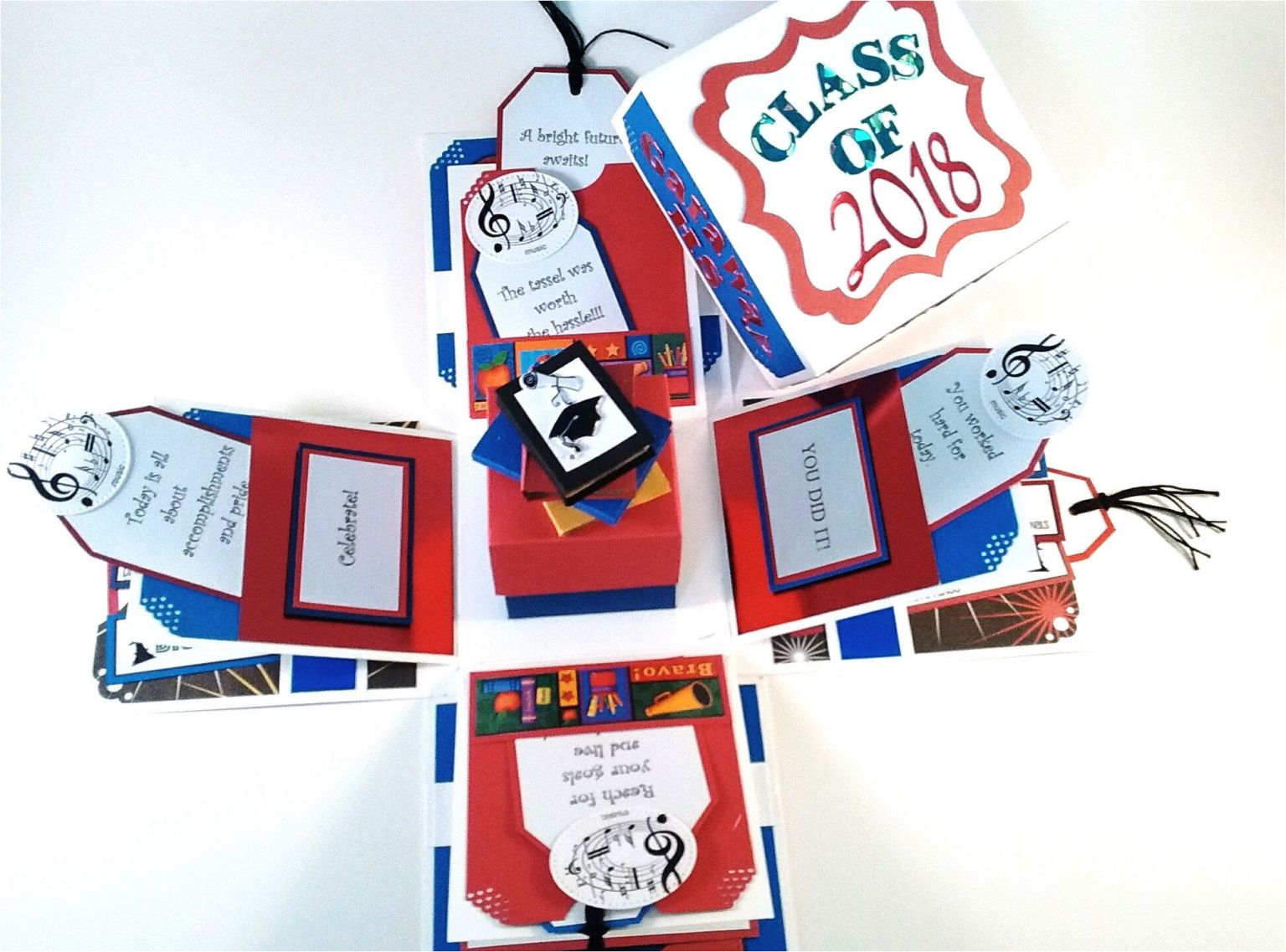 Creative Card Boxes for Graduation Explosion Box Happy Graduation ...